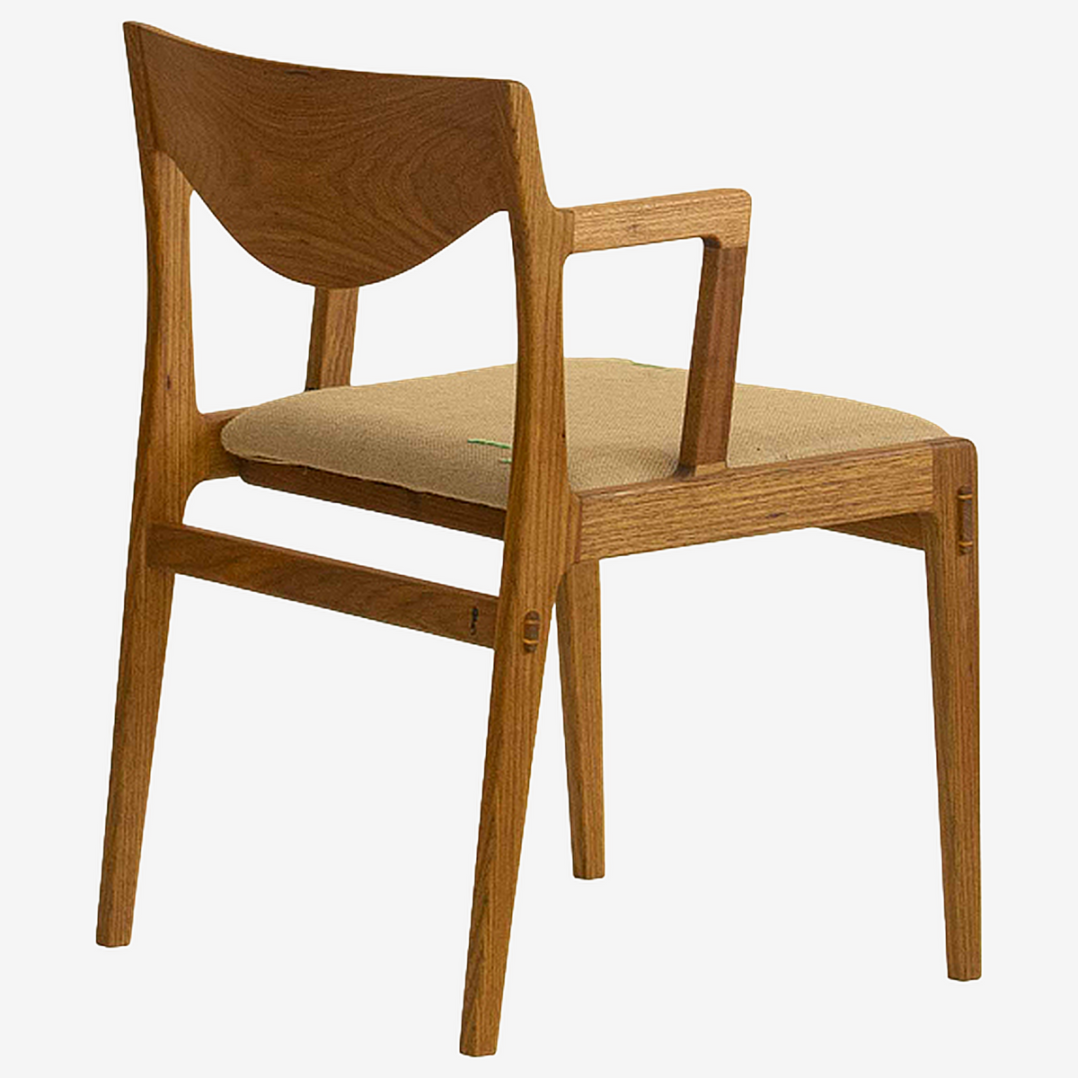 Silla Capuri (con brazos) – Artekura